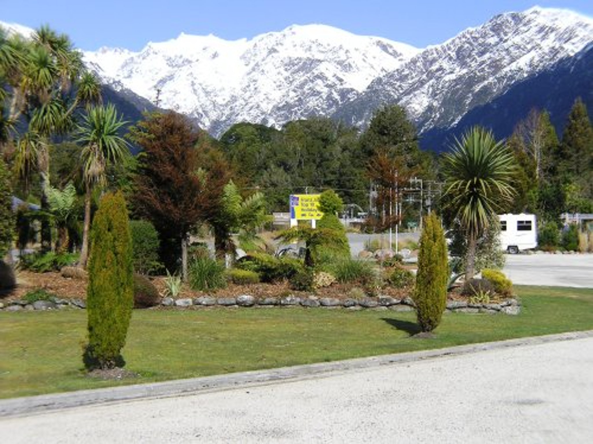 Franz Josef TOP 10 Holiday Park - CAMPERVAN